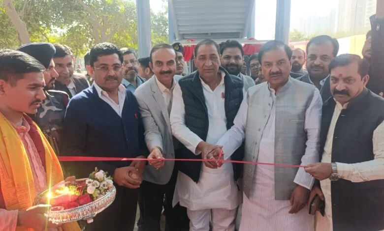 Foot over bridge inaugurated in Greater Noida West, MP and MLA ...